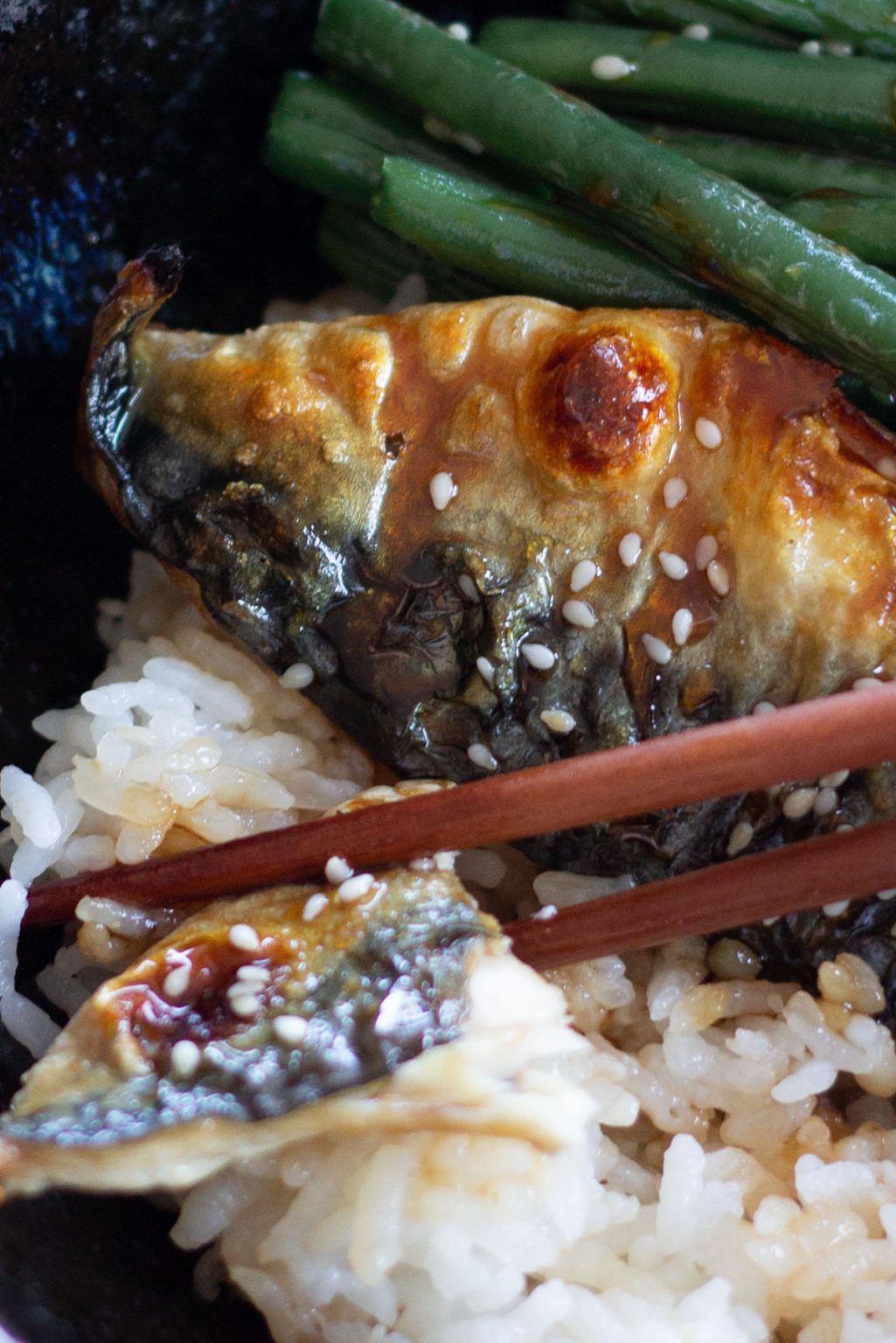 Japanese Grilled Mackerel (Saba Shioyaki) - Knife and Soul