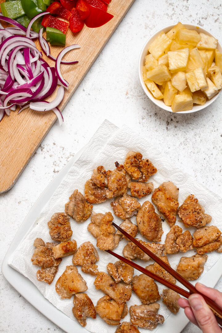 Chinese Hong Kong Style Sweet and Sour Chicken - Knife and Soul