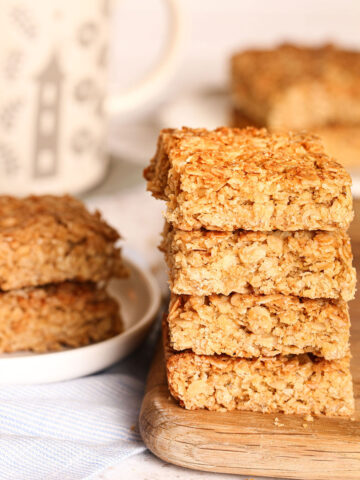 Cherry Bakewell Flapjack (with a yoghurt white chocolate topping ...