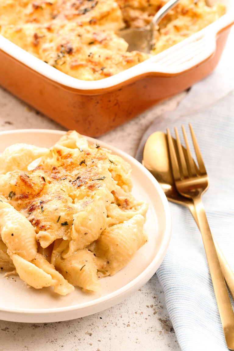 Cheesy Pasta Bake - 3 Cheese (Easy Recipe) - Knife and Soul