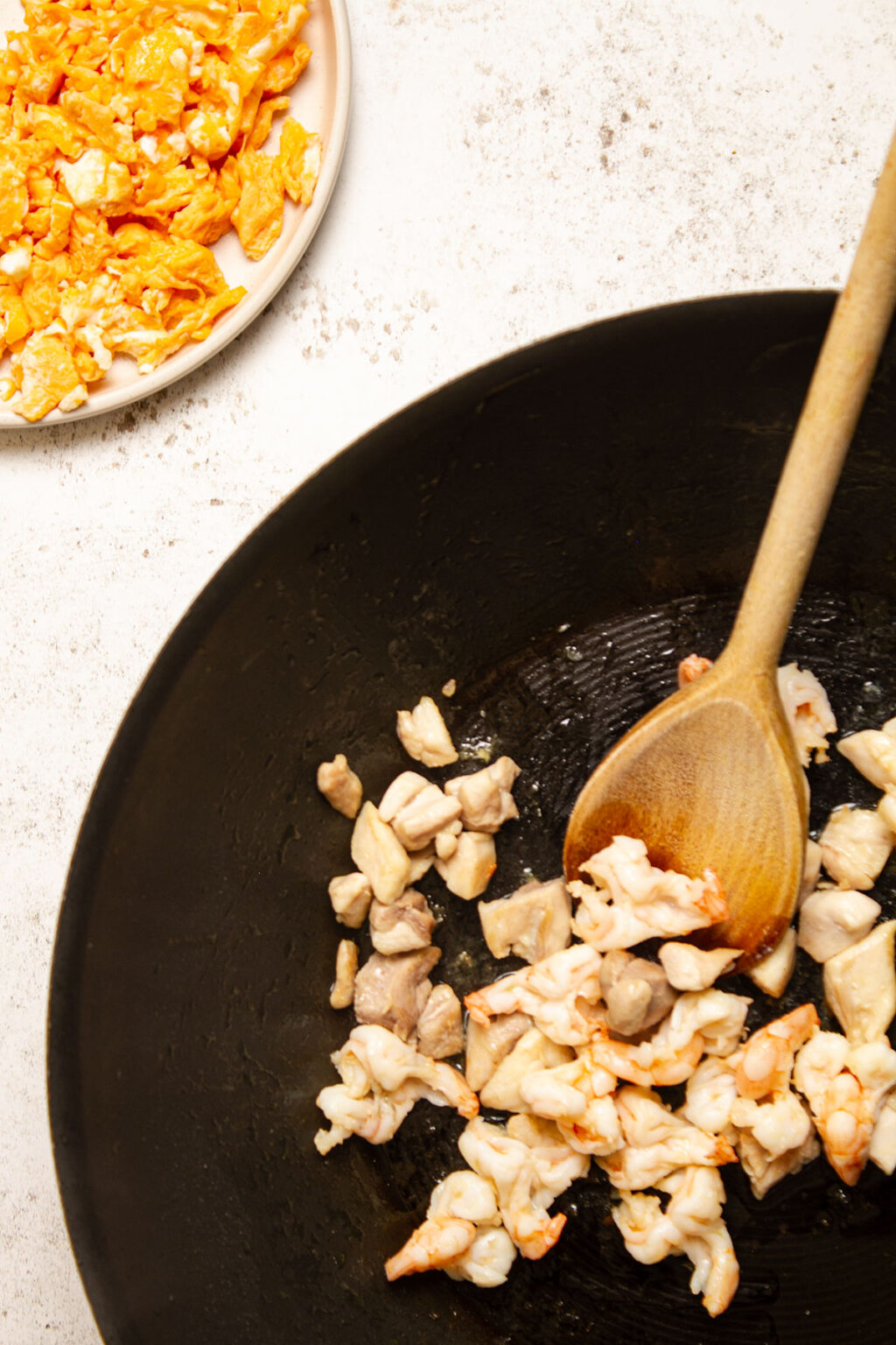 Singapore Chow Mein (Singapore Noodles) - Knife and Soul