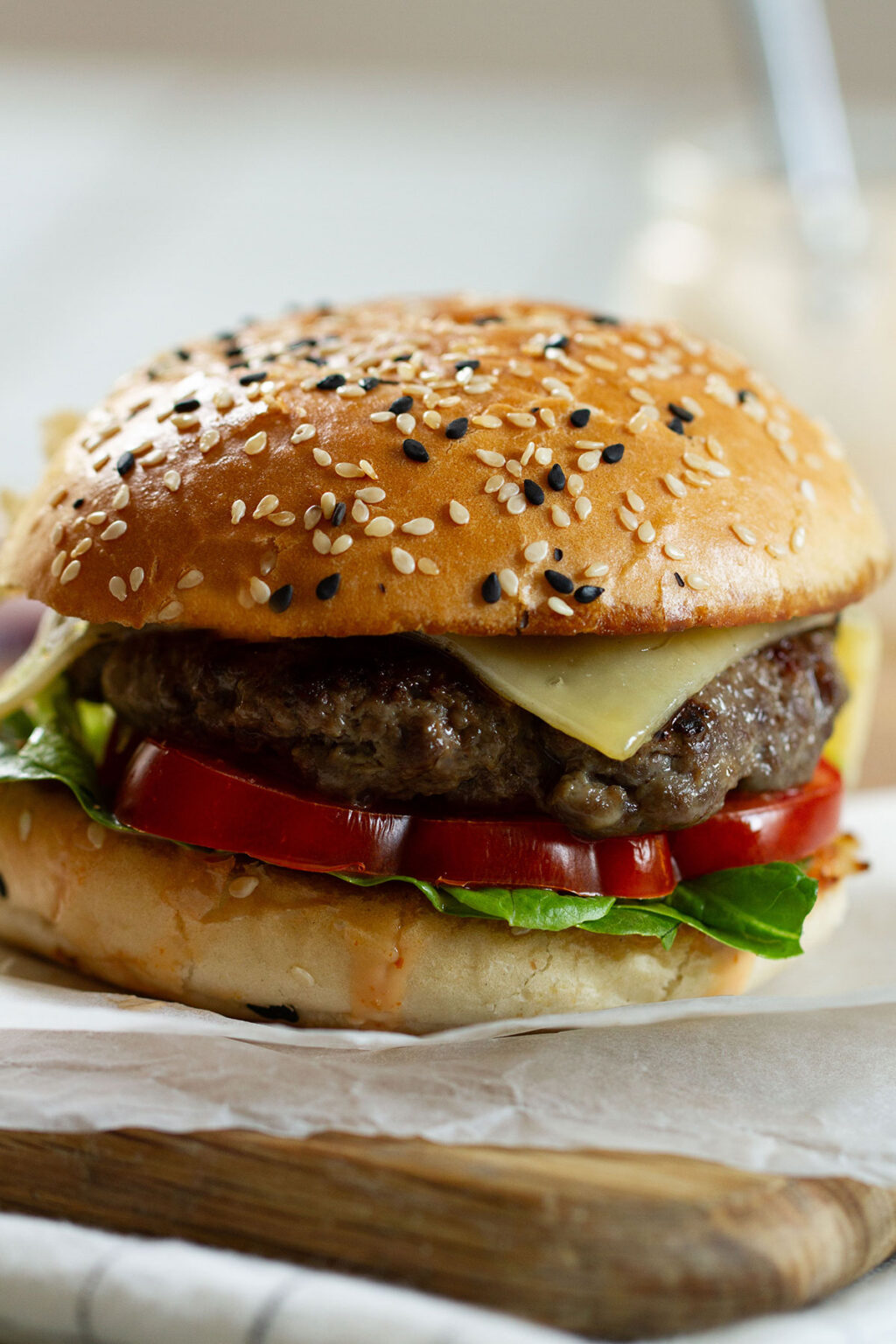 Cast Iron Burger (Pan Fried Skillet Burger) - Knife and Soul